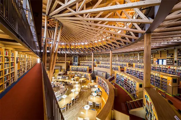 The most beautiful Japanese libraries | Japan Experience
