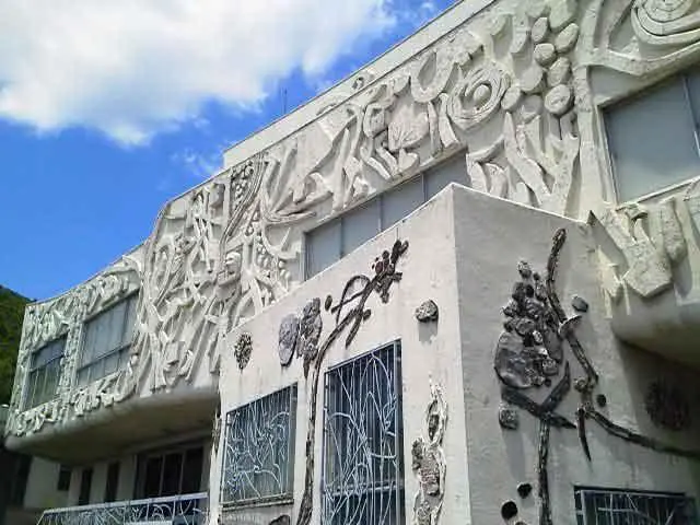 The Insho Domoto Fine Arts Museum | Japan Experience