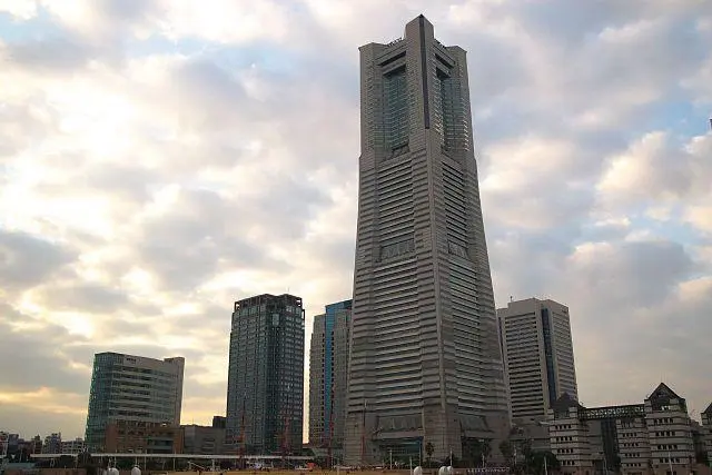 Landmark Tower | Japan Experience
