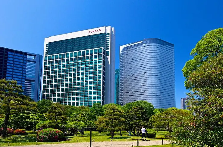 The Dentsu Building | Japan Experience