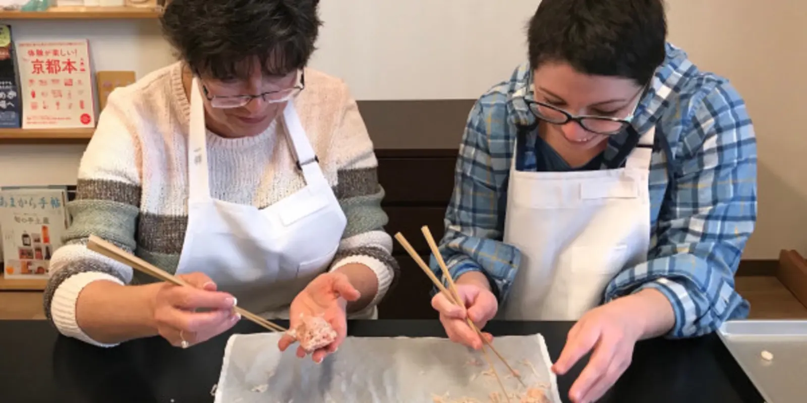 Wagashi, traditional Japanese pastry - private workshop | Japan Experience