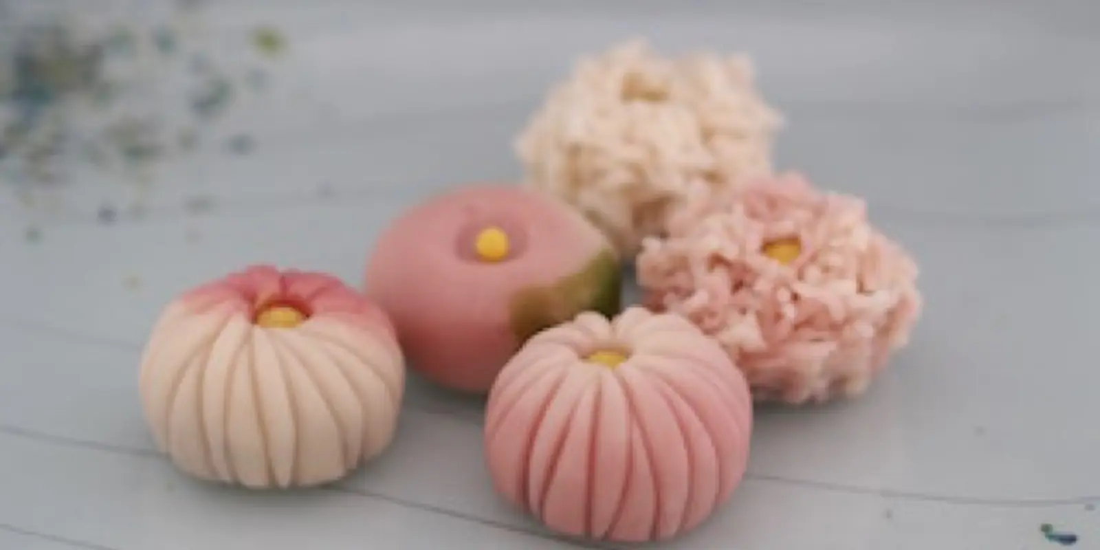 Wagashi, traditional Japanese pastry - private workshop | Japan Experience