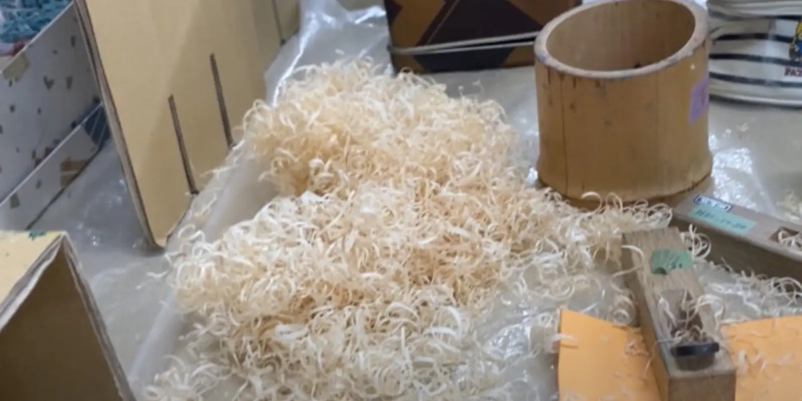 Activity in Japan : Make your own chopsticks | Japan Experience