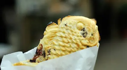 Taiyaki, Japanese waffles | Japan Experience