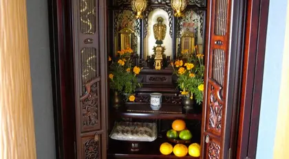 Butsudan, der Tempel für zu Hause | Japan Experience