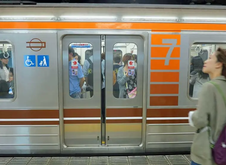 Sakaisuji Line