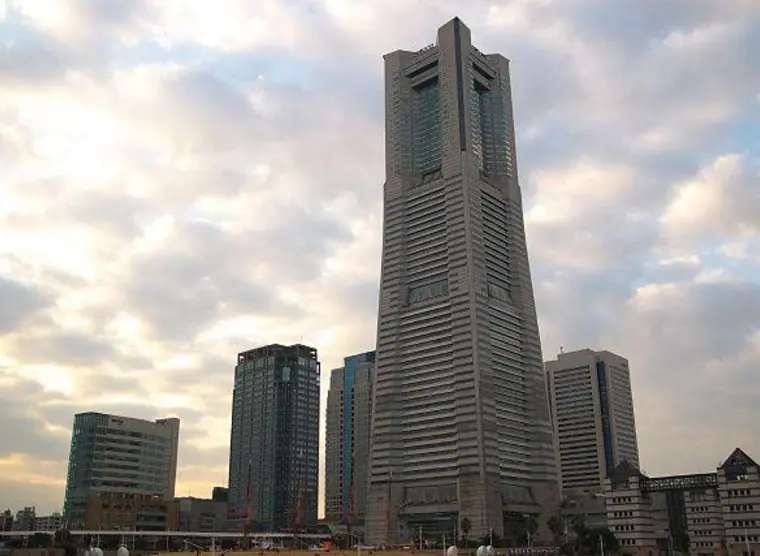 Landmark Tower | Japan Experience