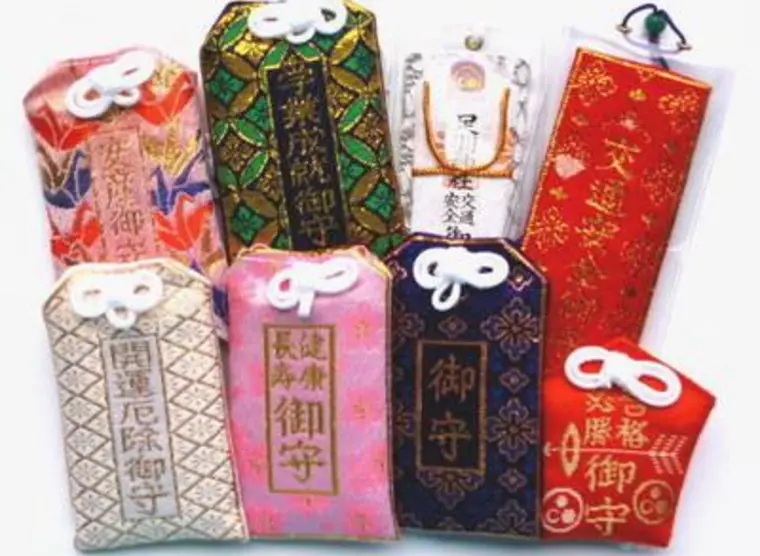Japanese Lucky Charms in Temples and Shrines | Japan Experience