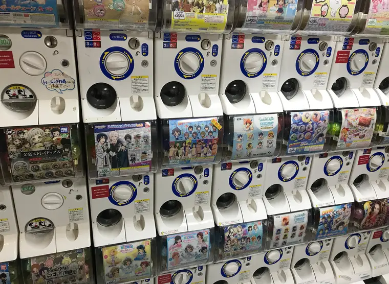 Gachapon | Japan Experience
