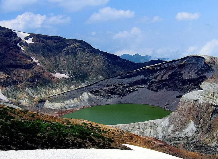 Mount Zao, a volcano near Sendai | Japan Experience