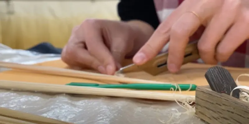Activity in Japan : Make your own chopsticks | Japan Experience