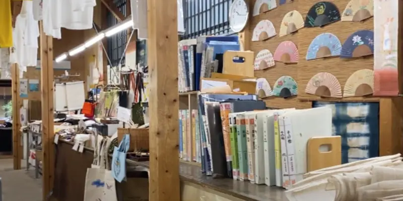 Activity in Japan : Make your own chopsticks | Japan Experience