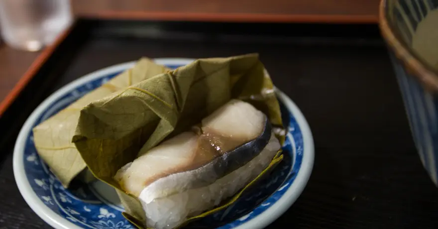 Nara's kakinoha-zushi | Japan Experience